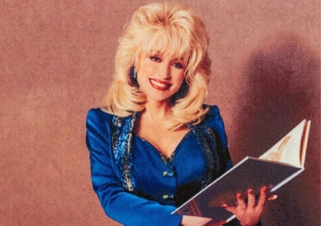 Dolly Parton - Better Get to Livin’: An Uplifting Anthem to Live Boldly, Overcome Fear, and Make ...